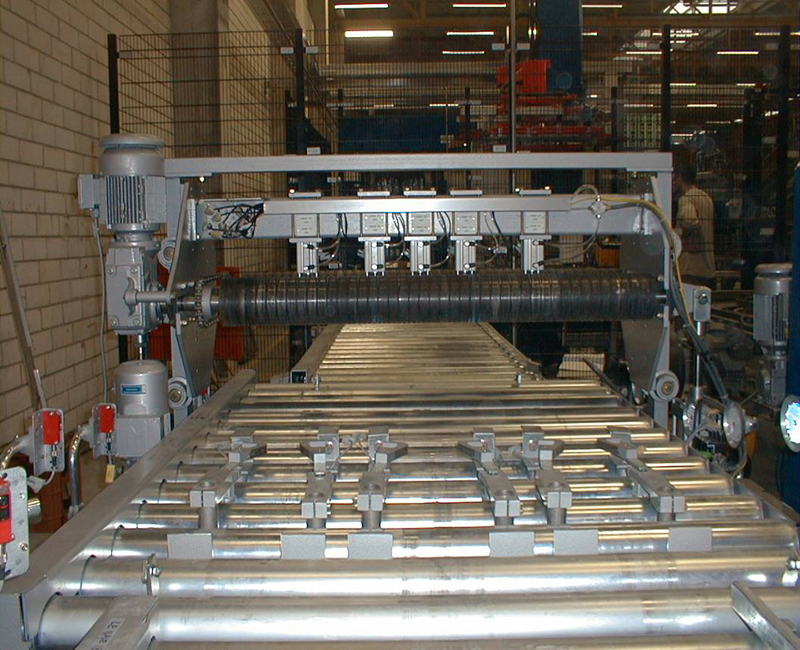 Pallet inspection system to reject defective pallets | KHS Group