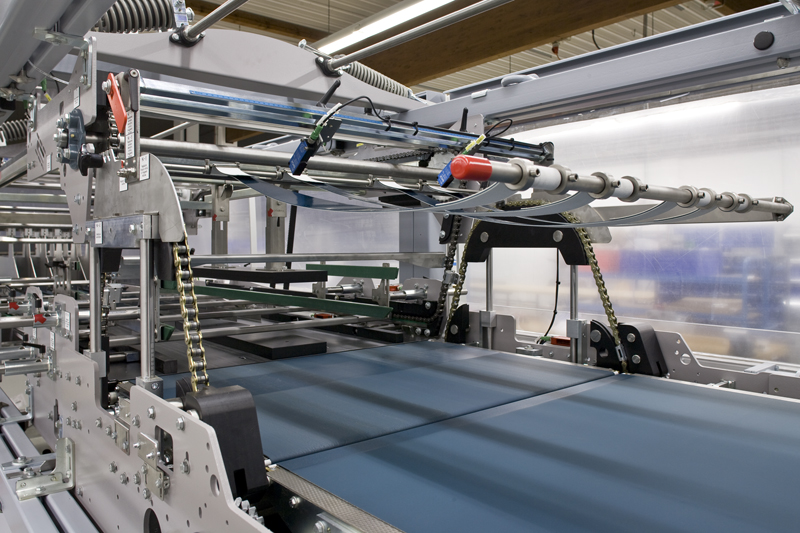 shrink packer for producing film-wrapped packs | KHS Group