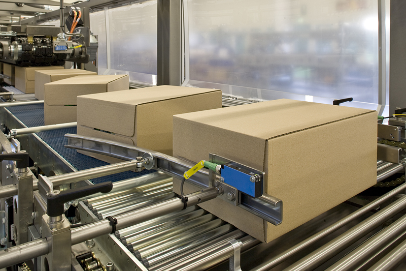 fully automatic wrap-around shrink packer | KHS Group