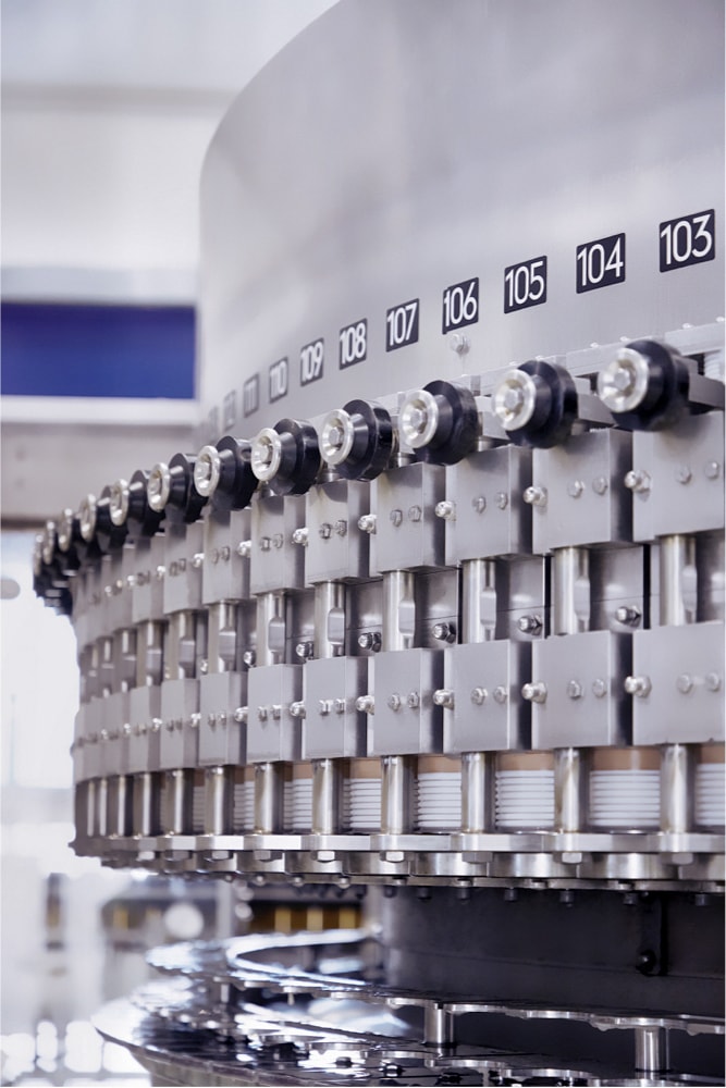 can filler for virtually all types of beverage | KHS Group